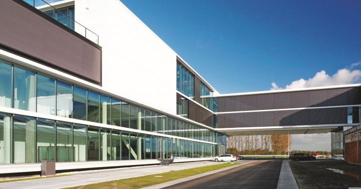 Lely Group HQ, Maassluis, Netherlands | agc-pyrobel.com